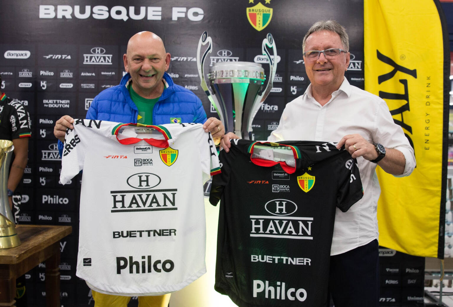 Brusque FC lança camisa em evento na Havan - Portal C1