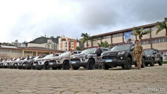 PMSC recebe 24 novas viaturas do Estado e Municípios catarinenses ...